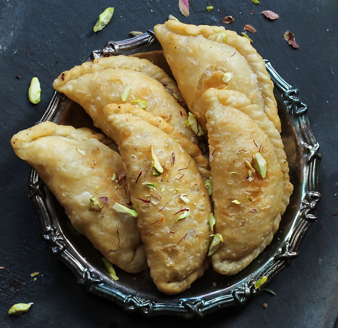 Recipe Details - Gujiya